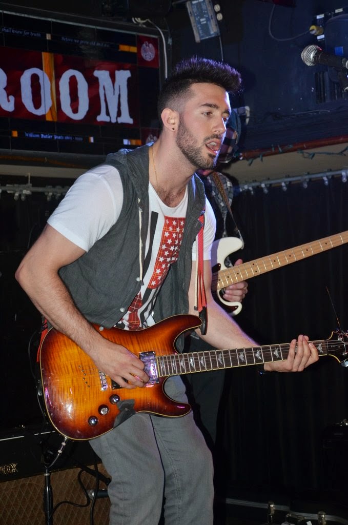 Ben Goodman Presents: Lovelectric at Ben Goodman's show at Connolly's ...