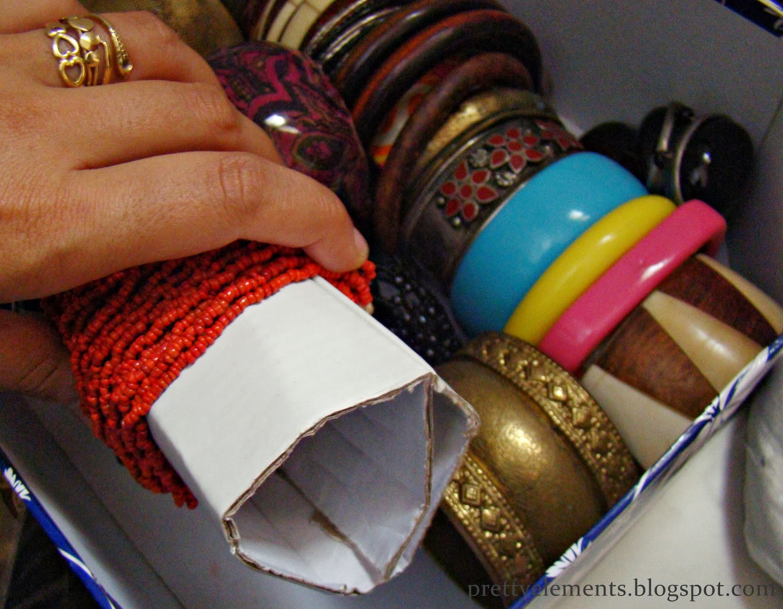 Pretty Elements: Organised places, organised minds: Walk-in closet ...