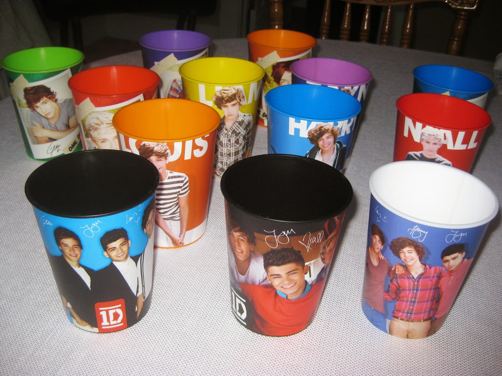 dwifo: One Direction is for Adults