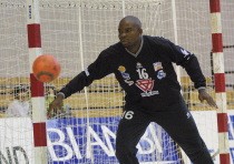 AL ROJO VIVO: SON LEYENDA, JESÚS Mª SATRÚSTEGUI, MÁXIMO GOLEADOR DE LA ...