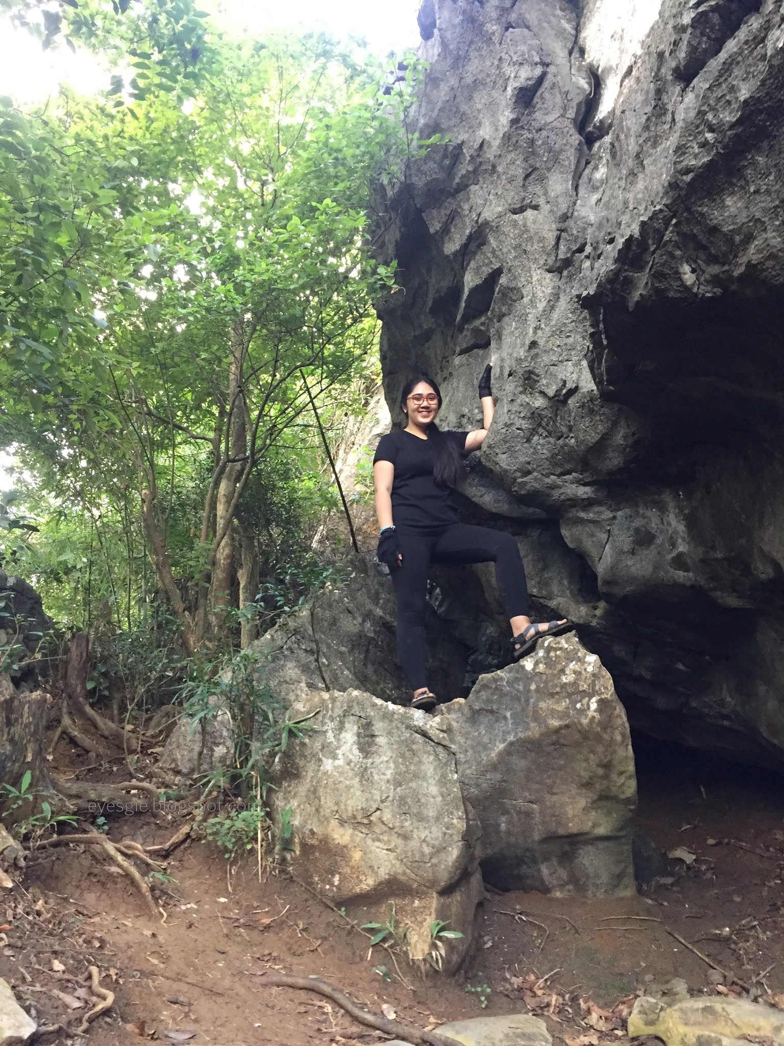 EY-ES-GIE by Sharleen Garcia: Nagpatong Rock and Tungtong Falls Adventure Vlog #advenSHARs ...