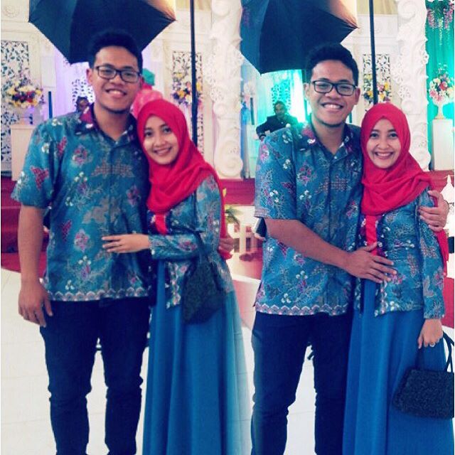 Model Baju Batik Sarimbit Yang Menarik dan Romantis