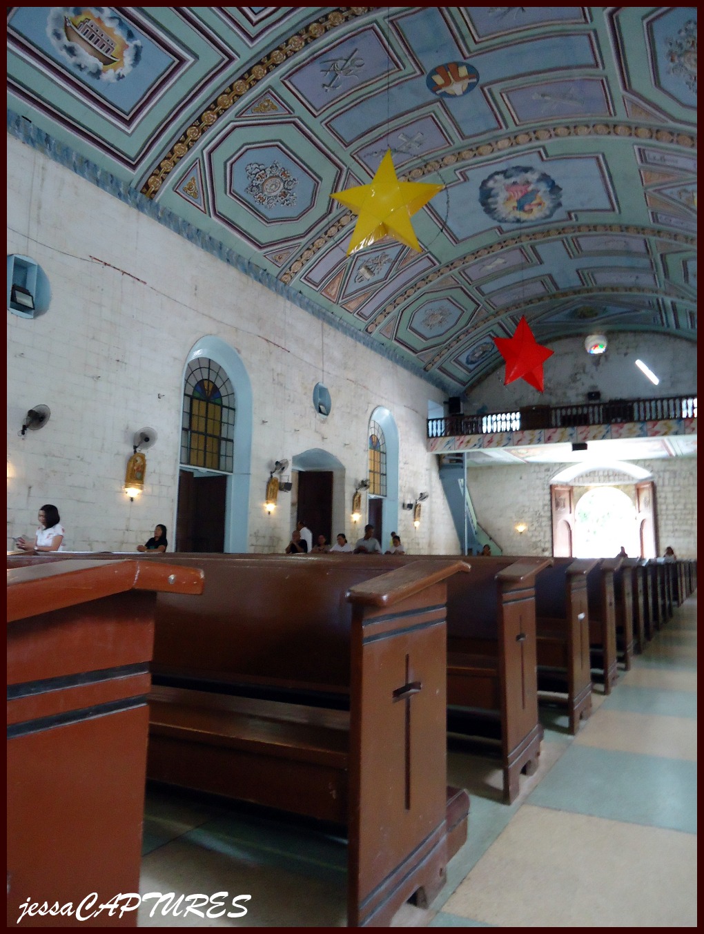 the traveller & her thoughts: MAASIN CITY CATHEDRAL at CHRISTMAS