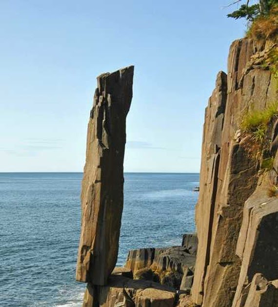 THE WORLD GEOGRAPHY: Breathtaking Balanced Rock Formations