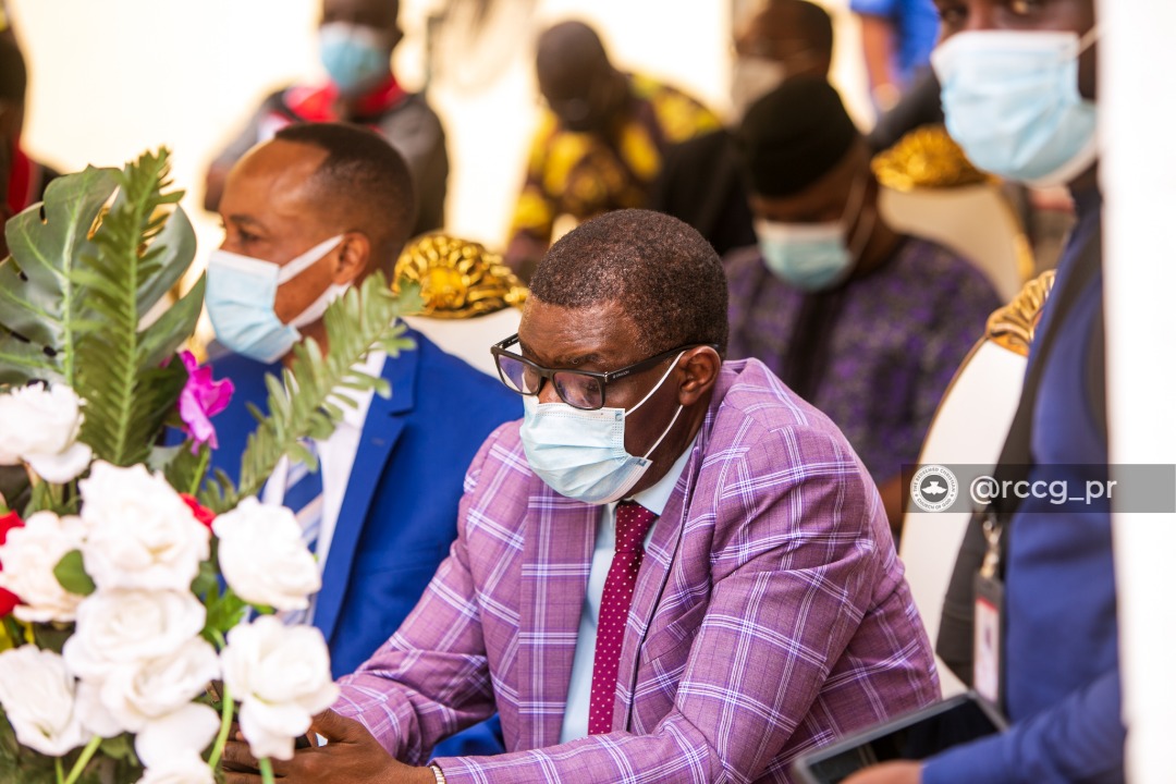 Urban Plug: Pastor E. A. Adeboye and his Wife Pastors Mrs Folu Adeboy ...