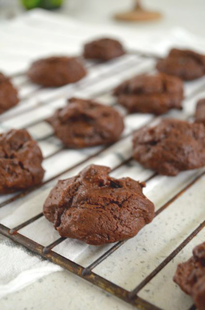 Double Chocolate Red Wine Cookies | The Redhead's Adventures