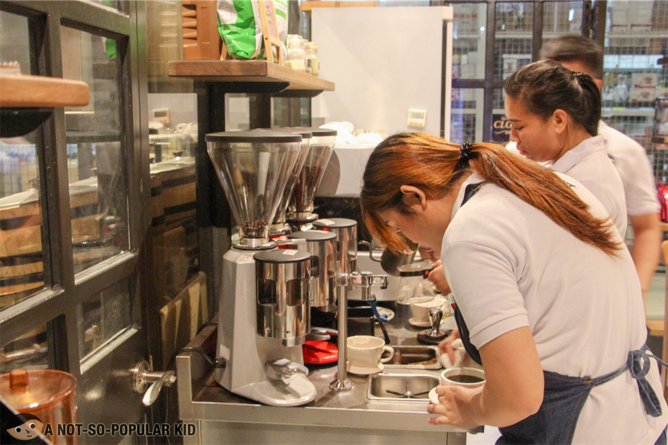 Blue Wonder's Secret Cafe in Cartimar Market - A Not-So-Popular Kid ...