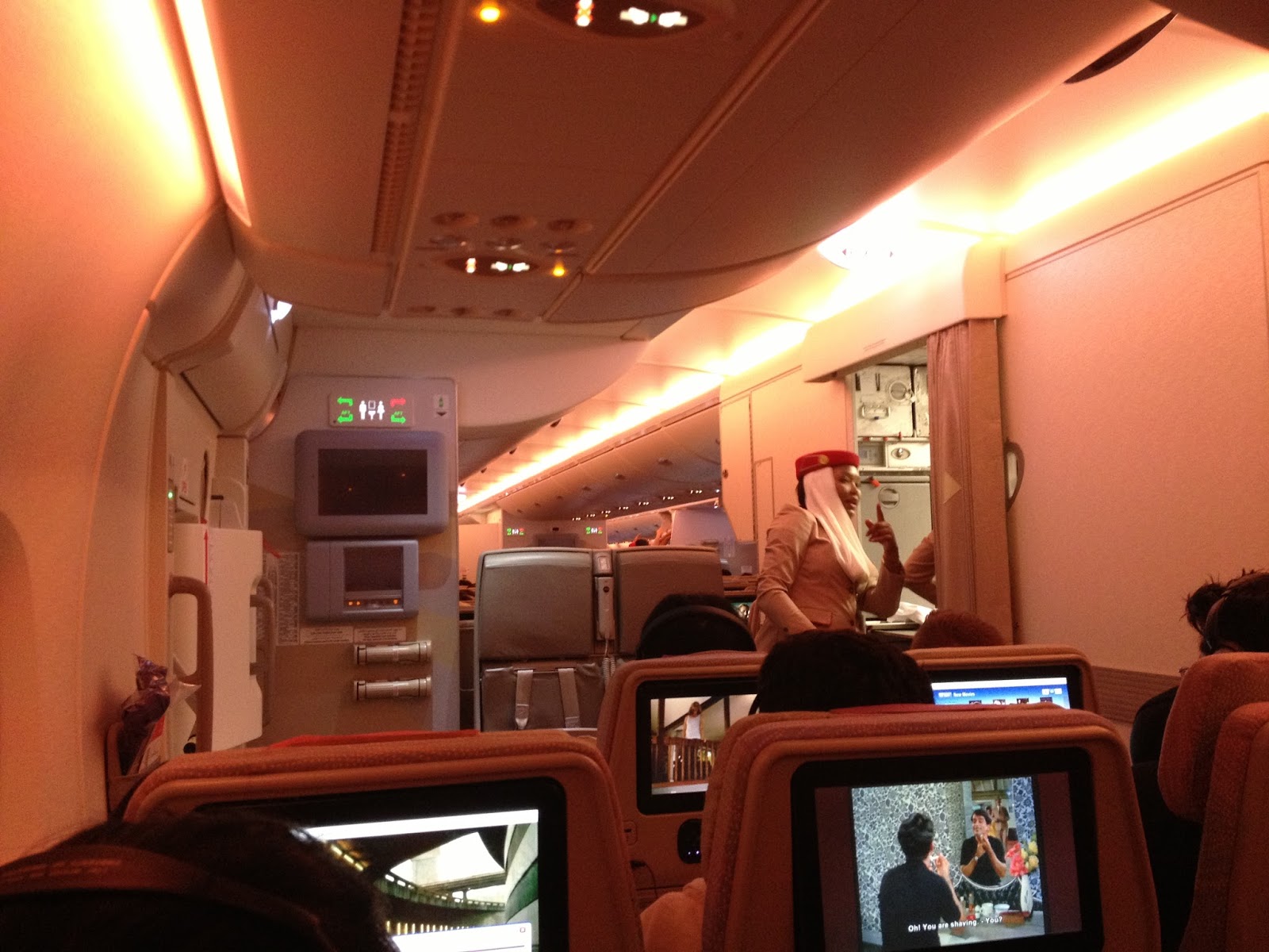 Flights Insider: A Long-Haul Flight with A380 [Emirates Airlines] EK ...