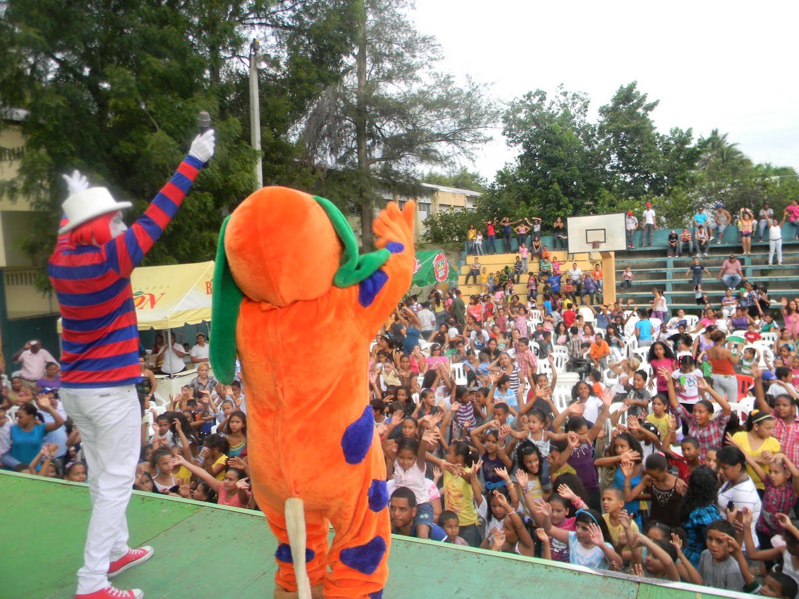 FOTOS!!! KANQUI TOURS @ CLUB MAMBUICHE, GURABO STGO. | www ...
