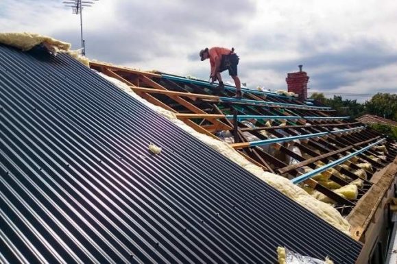 3 Reasons Your Home Needs Re-Roofing and Roof Replacement Services