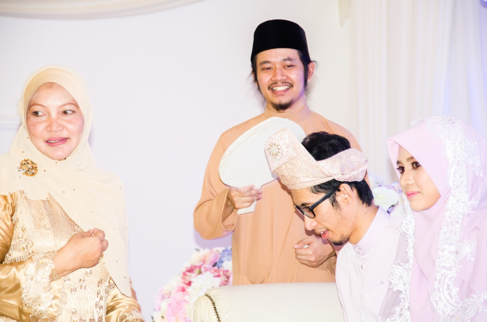 Mat Luthfi dah kahwin! - CAPLICAPLIN