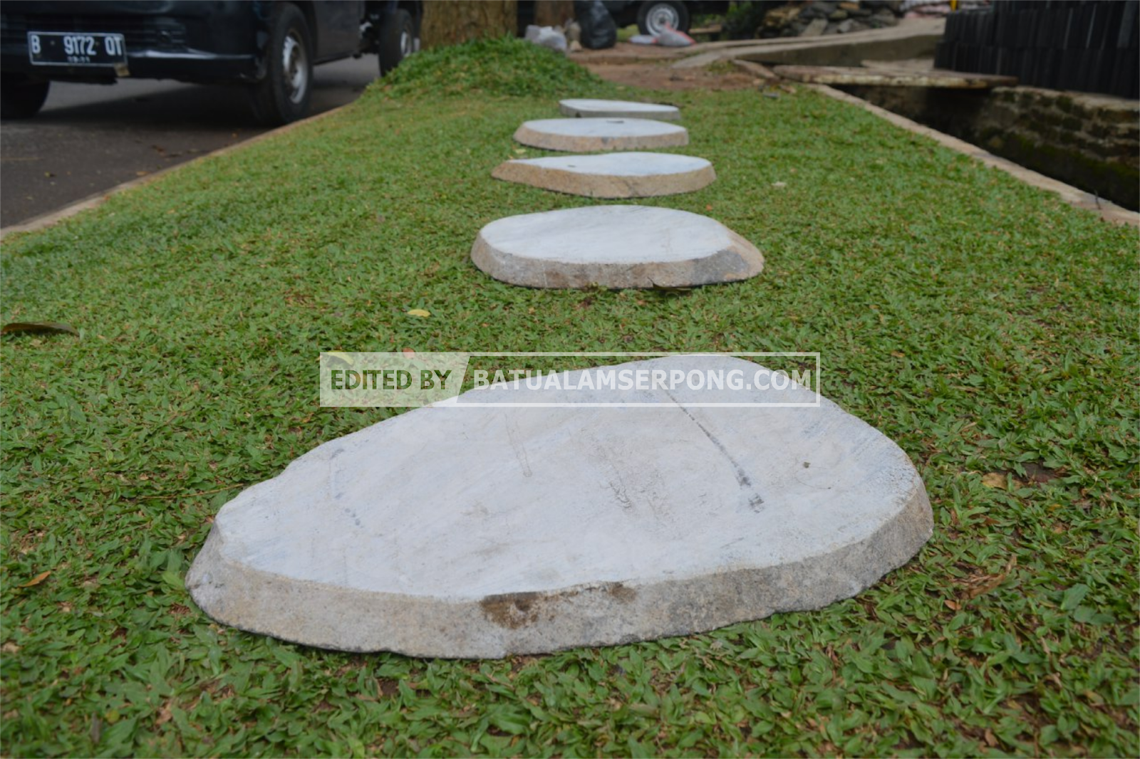 Stepping Stone Dari Batu Kali Lebih Natural - JUAL BATU ALAM TERLENGKAP ...