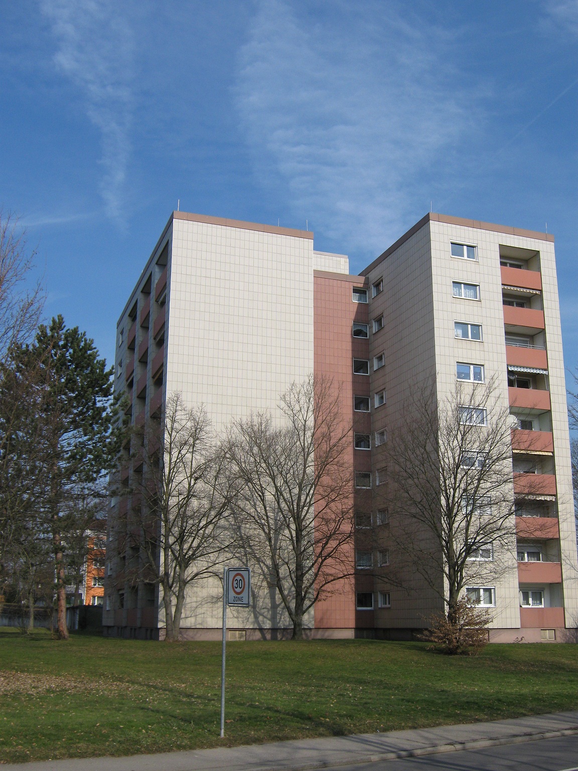 Orschel-Hagen: Das Hochhaus Baden...