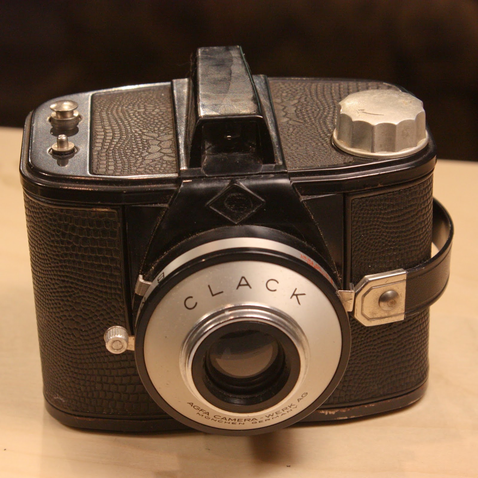 Random Camera Blog: The Agfa Clack - a 6x9 gem