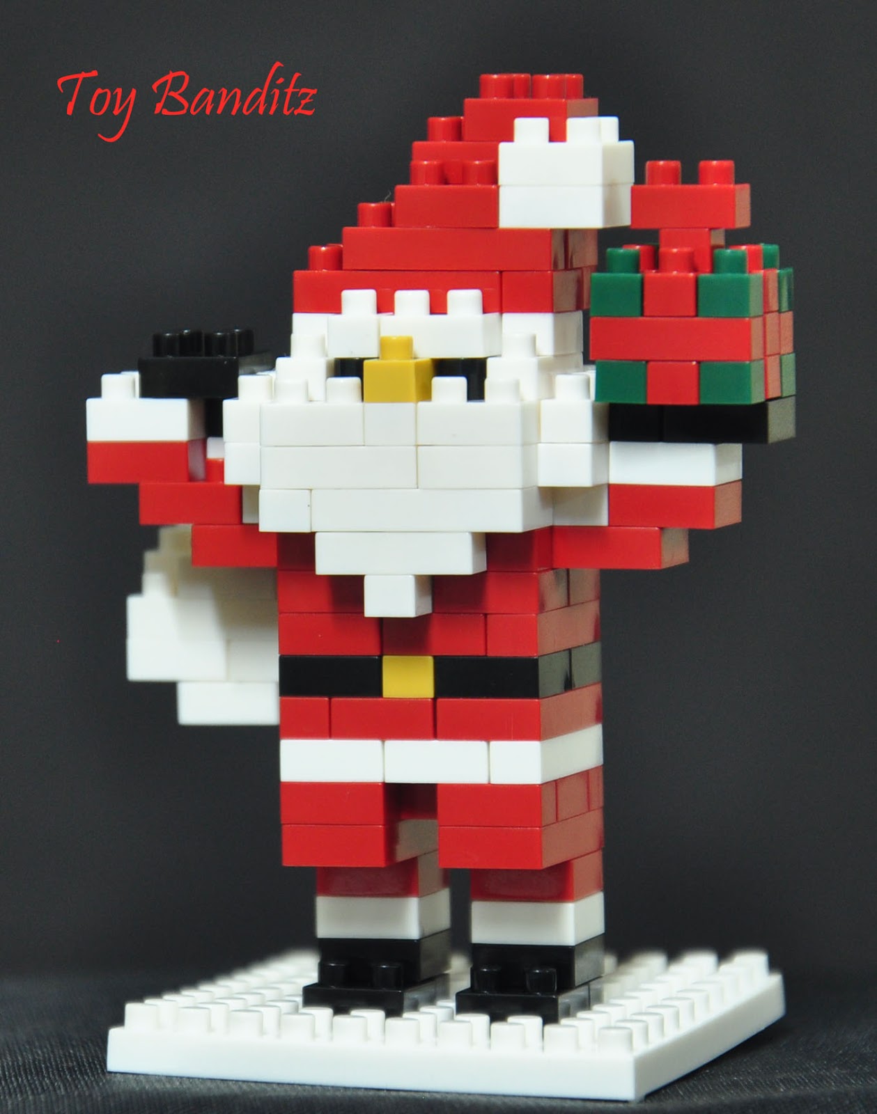 toy banditz: SANTA CLAUS BY NANO BLOCK
