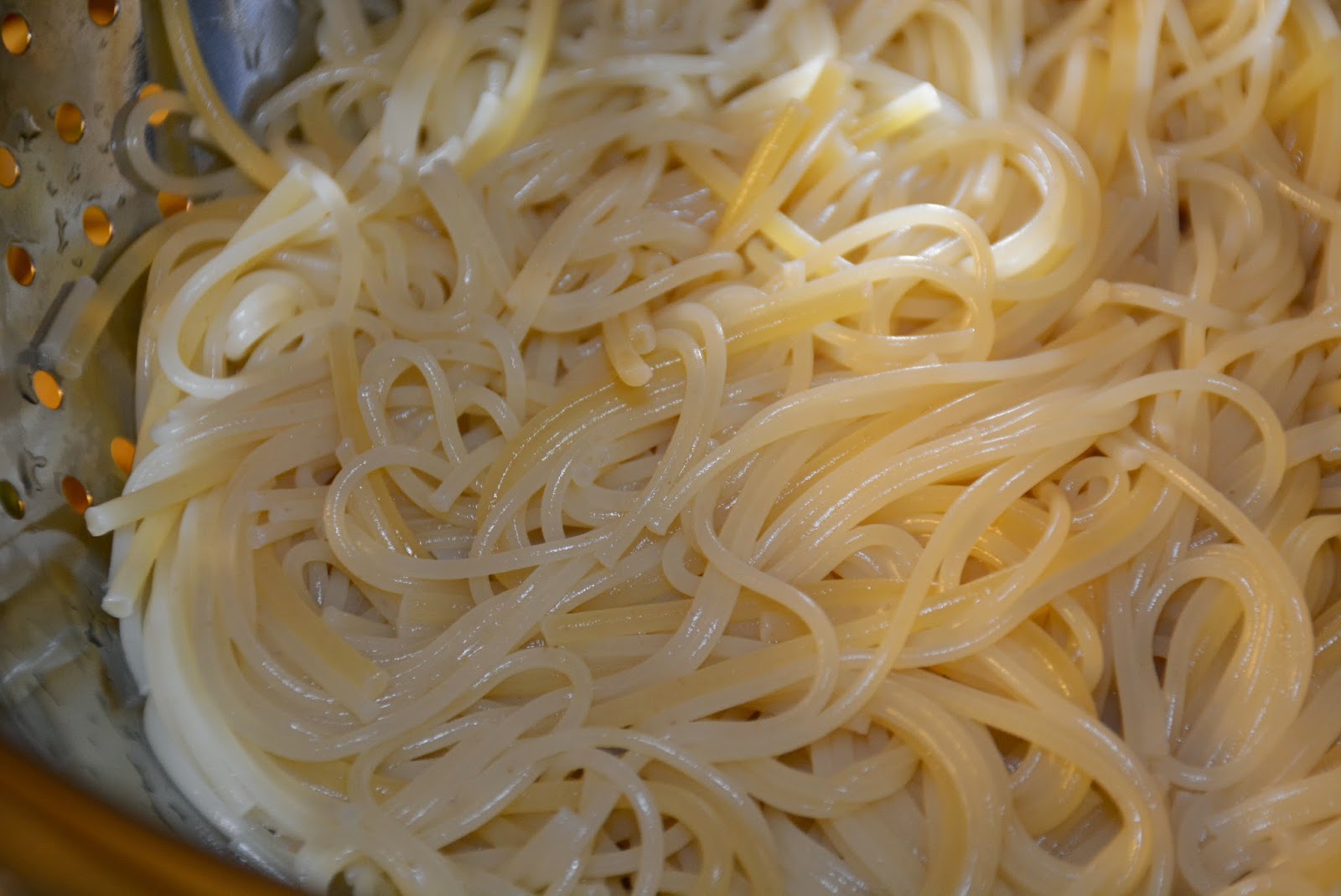 Nepali Tummy!!: Chukauni Chow Mein (Noodles with Yogurt Potato Salad ...