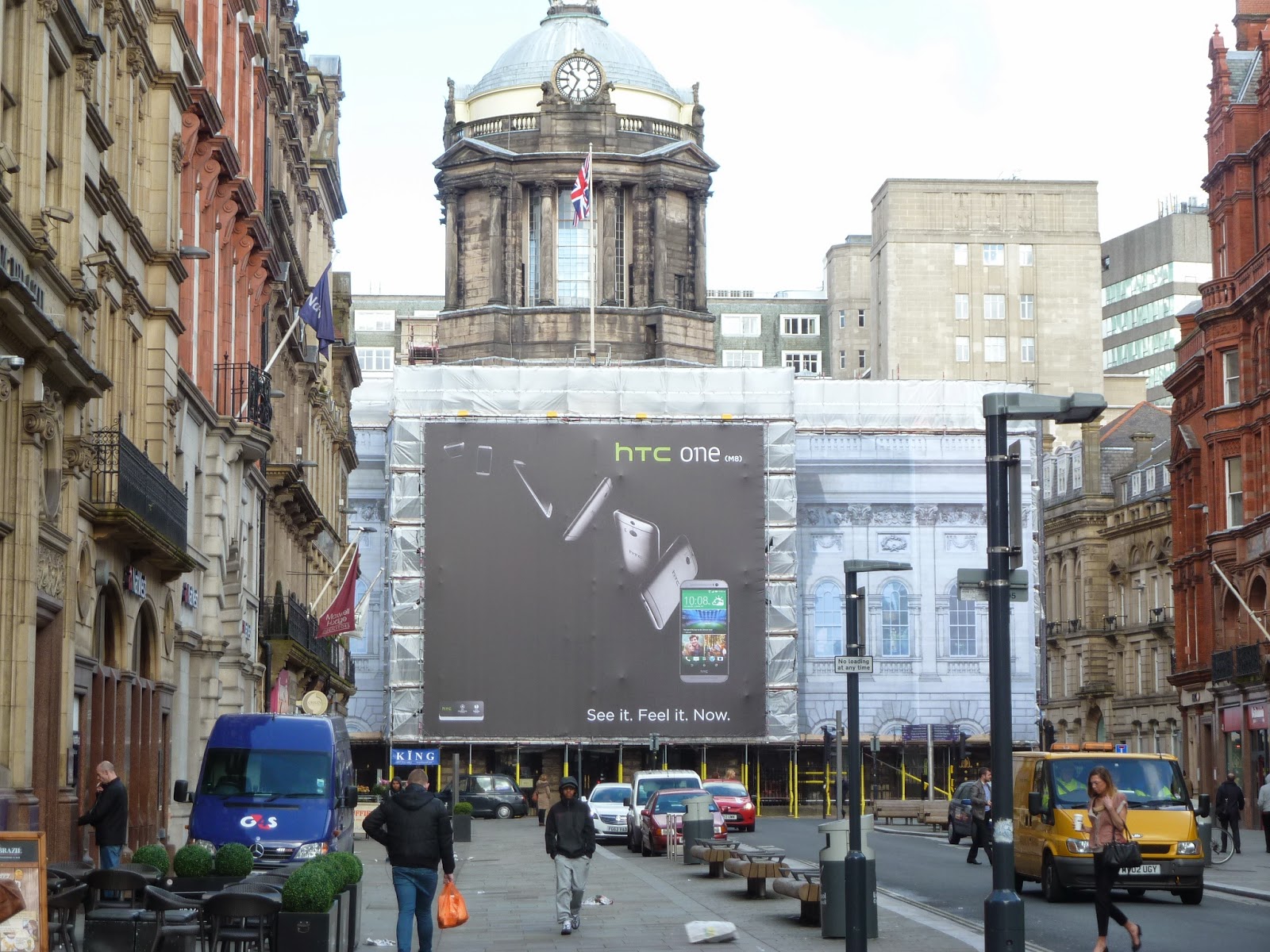 Wayne Colquhoun: Liverpool Town Hall As A Giant Advertising Placard For ...
