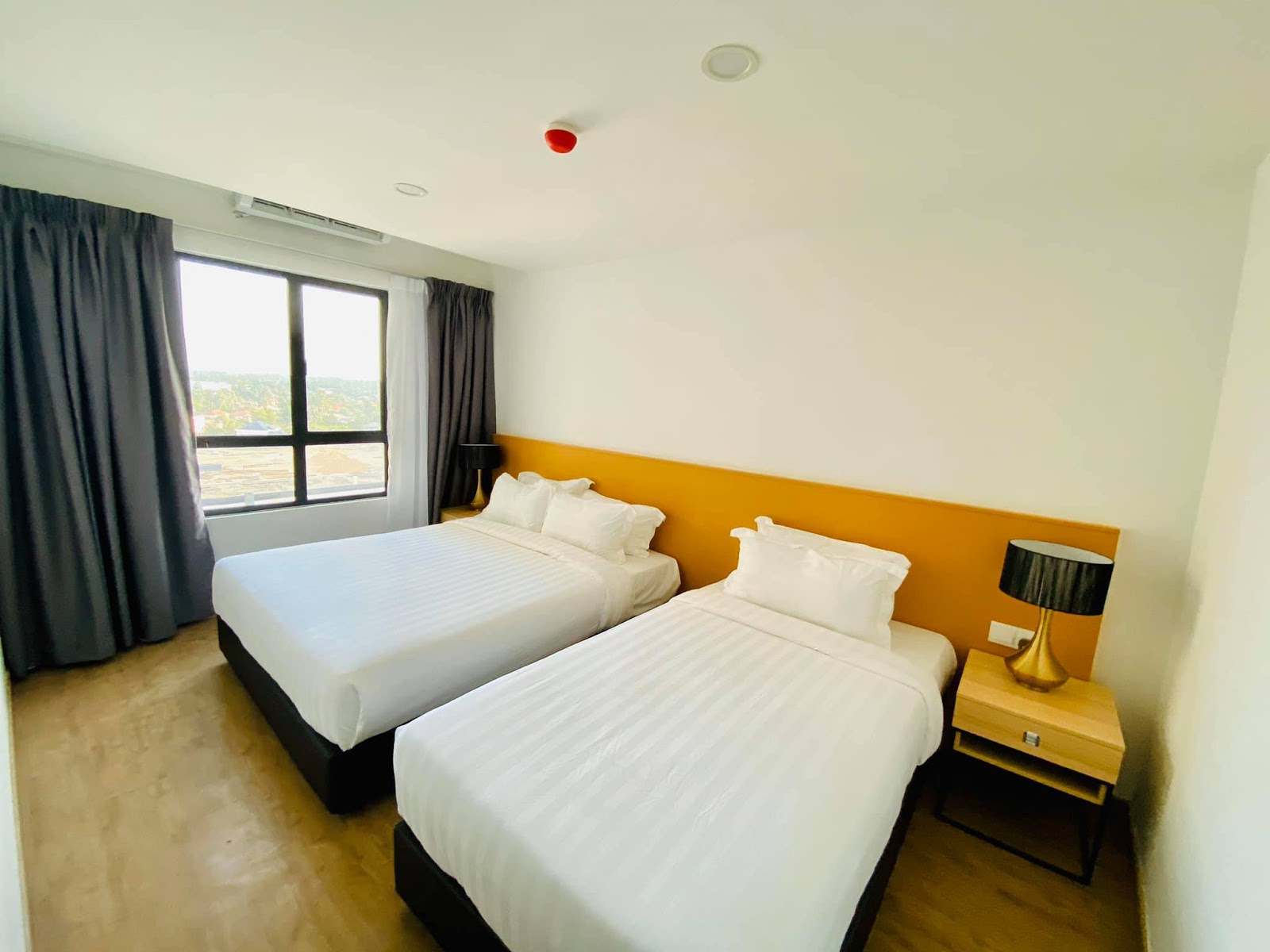 MENGINAP DI H ELITE DESIGN HOTEL KOTA BHARU SATU KEPUASAN BUAT DIRI AKU!