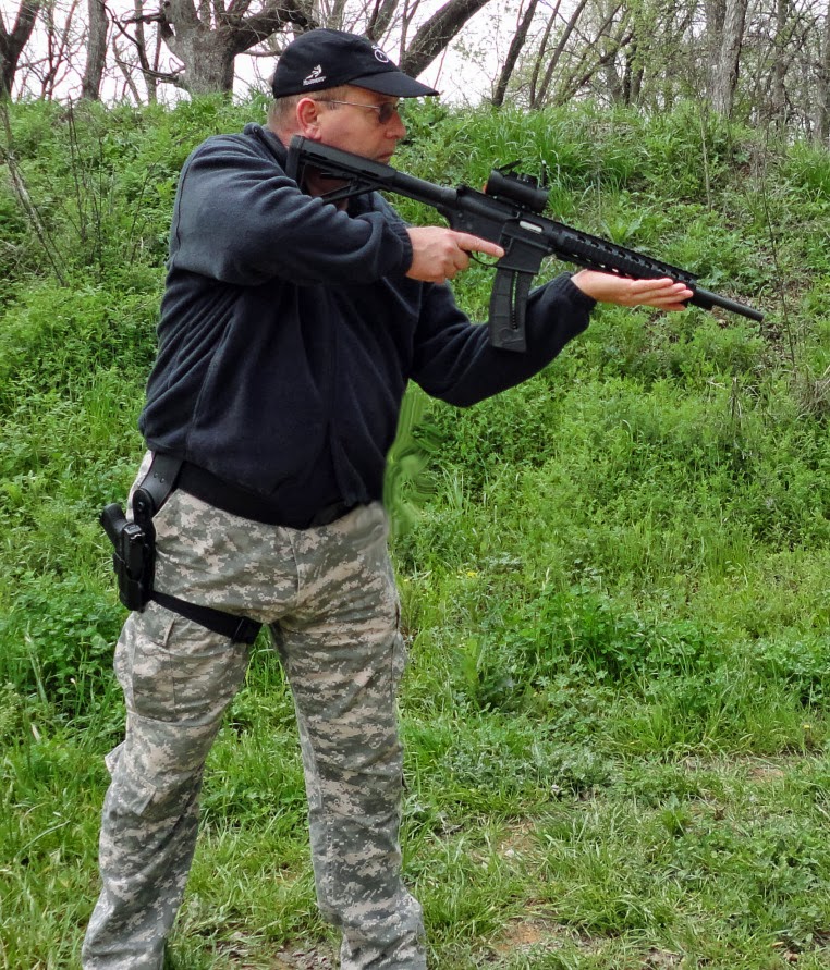 The Warrior Blog: Practical Weapon Stance and Movement