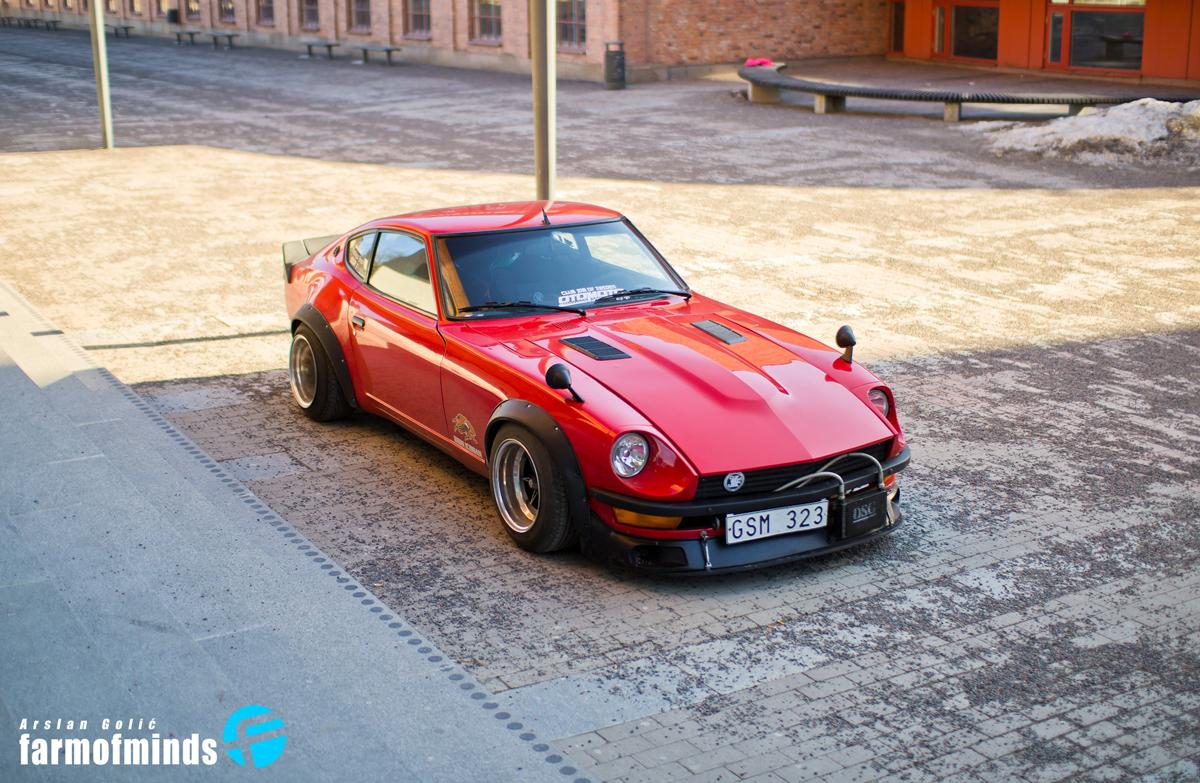 Erik's Time-Warp Datsun 240Z - FARMOFMINDS