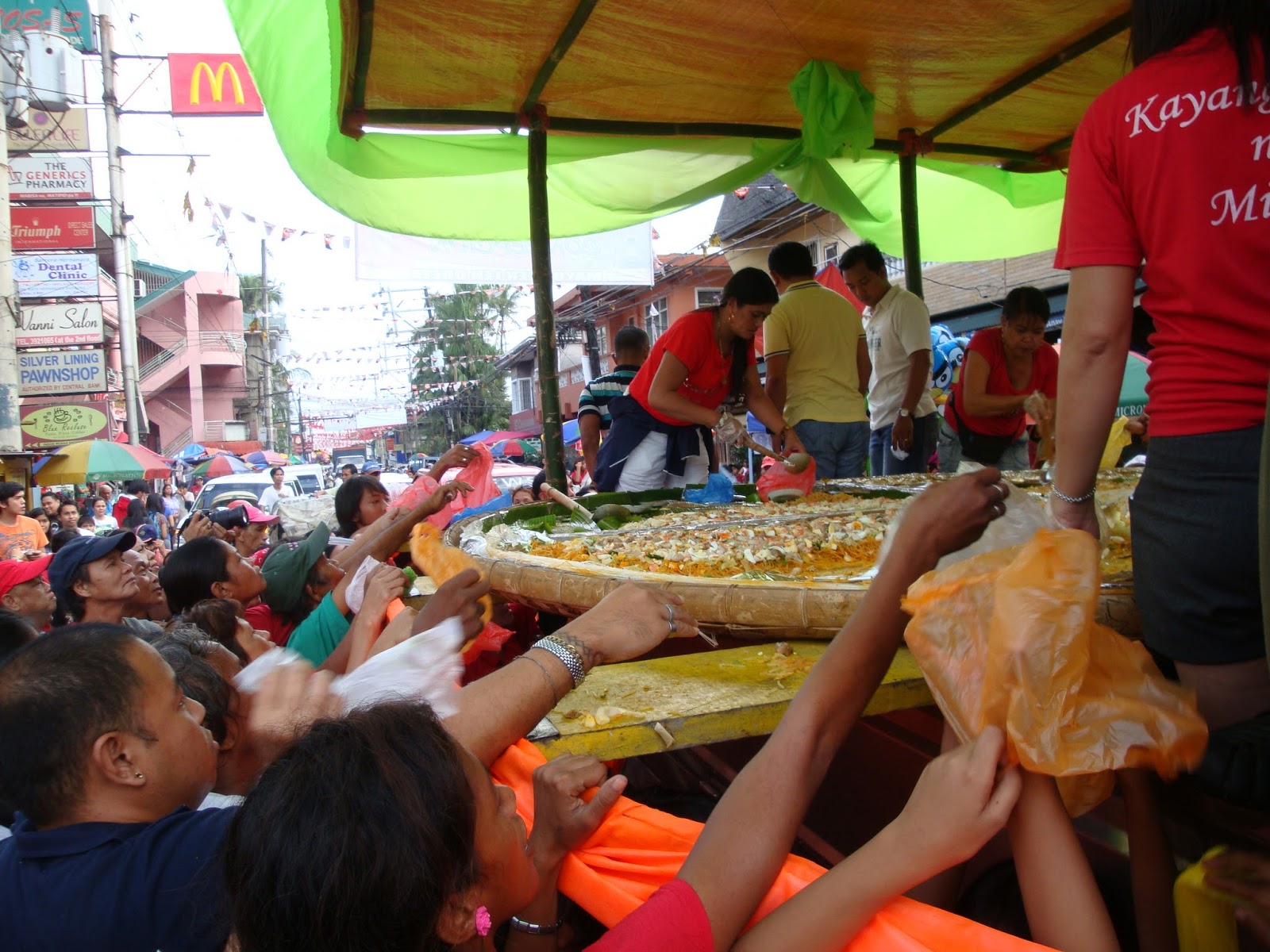 Chingky Quijano ♥: Luglugan: Pancit Malabon Festival