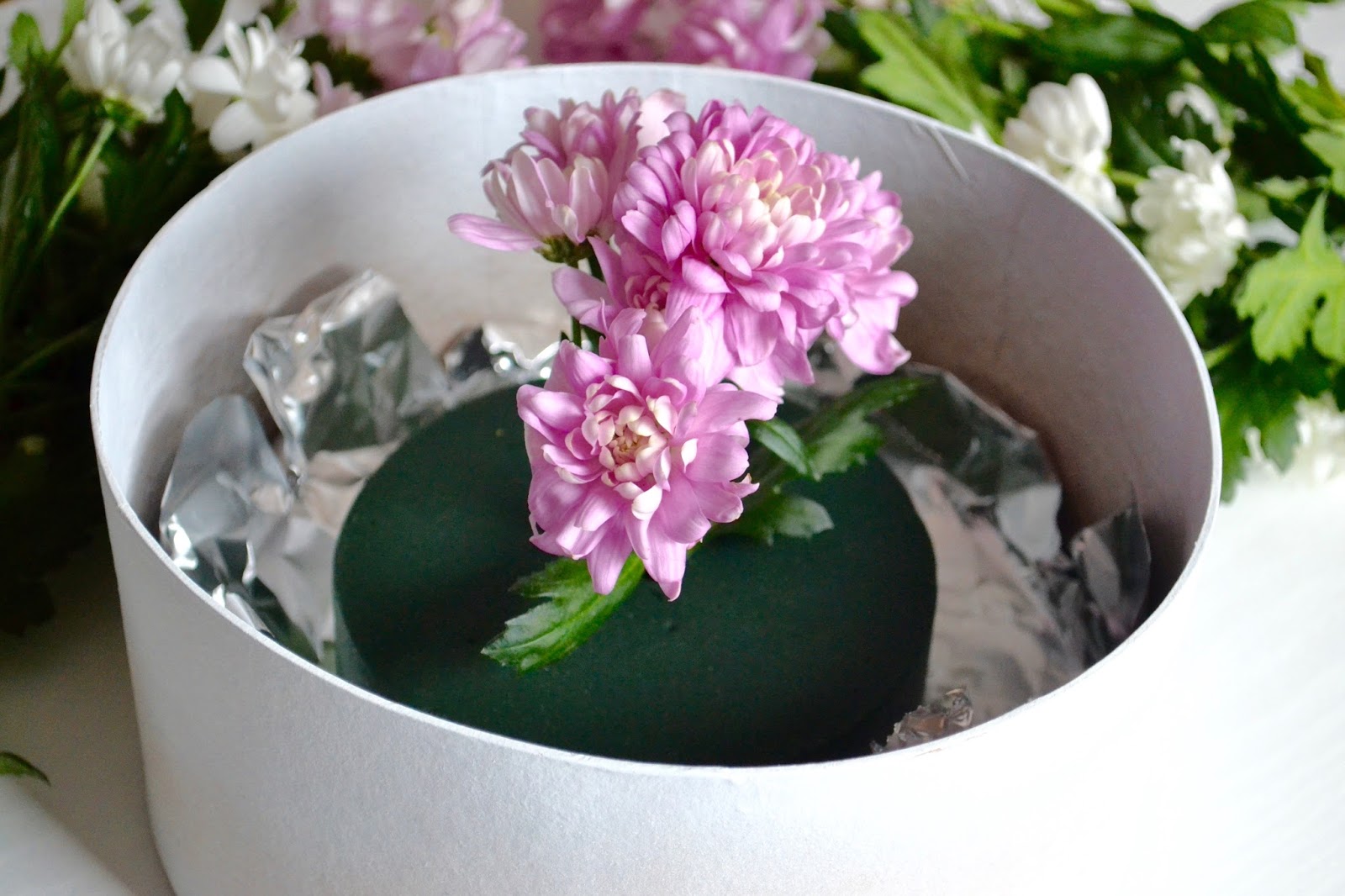 DIY Gift | Fresh Flower Gift Box | The Things She Makes