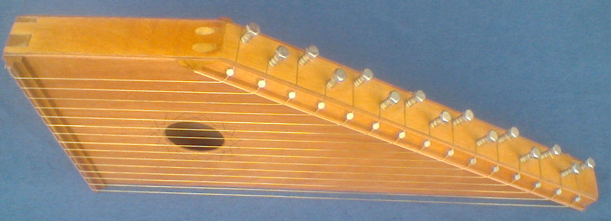 Citara Modelo "Trovadora"