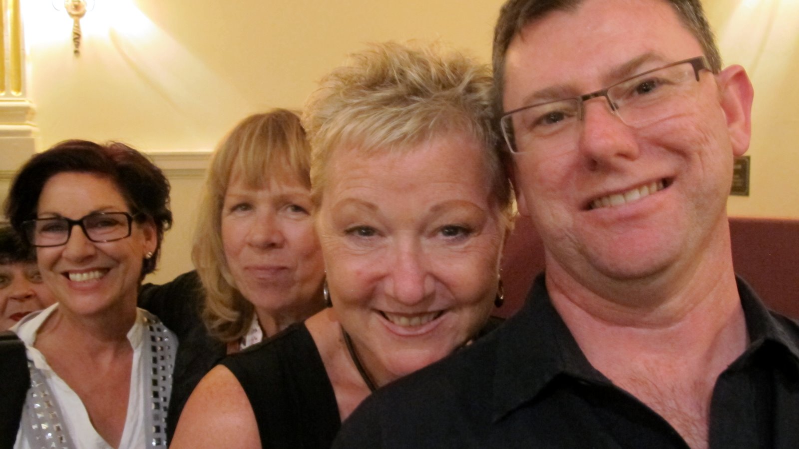 TT n Sheldy: More Dence fans