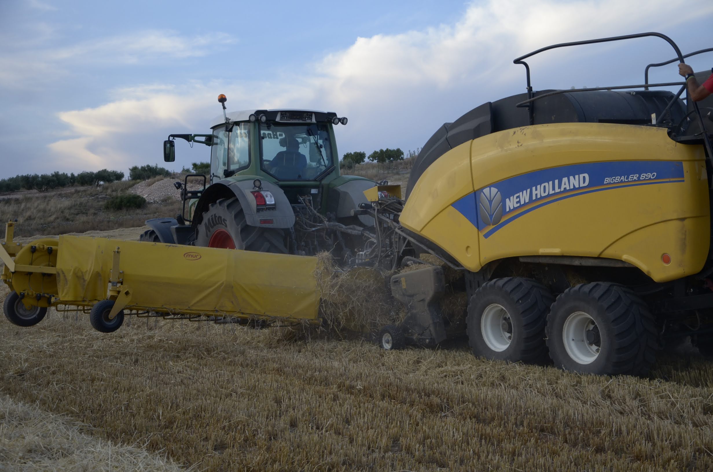 Baling. Bale sizes and density