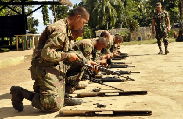 ArmedForcesofthePhilippines: 10th Infantry Agila Division Philippine Army