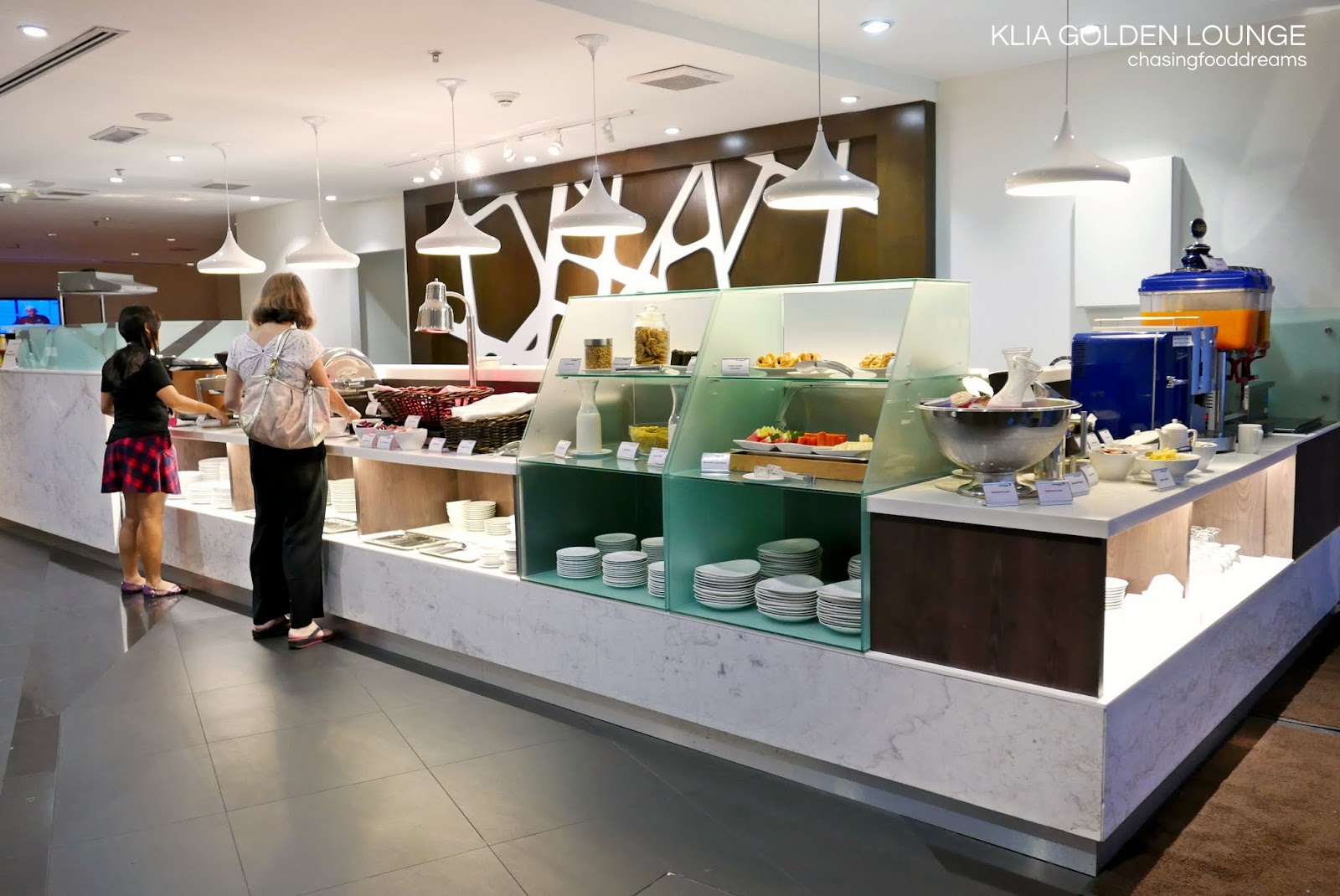 CHASING FOOD DREAMS: Fly Me To Labuan with Malaysia Airlines Berhad ...