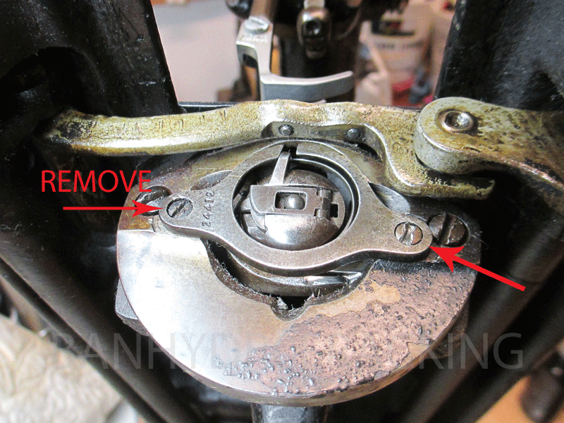 My Sewing Machine Obsession: Singer 31-15 Shuttle Hook Assembly