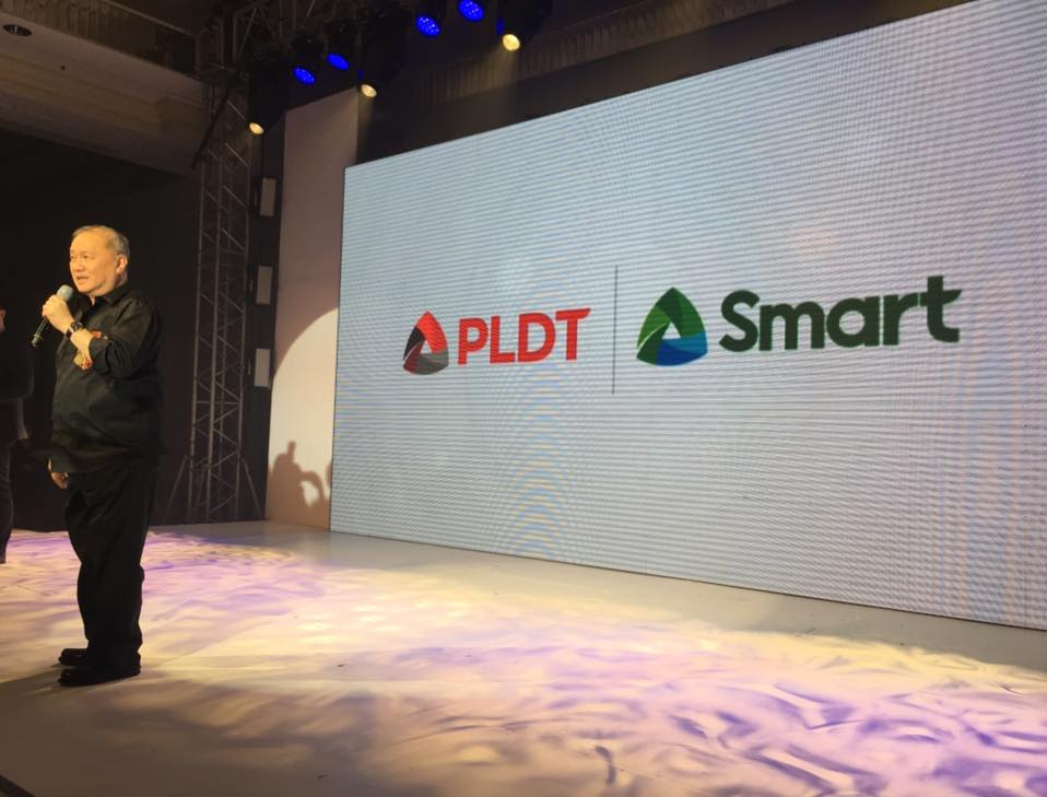 Pangilinan Unveils New Logos of PLDT and Smart ~ Wazzup Pilipinas News ...