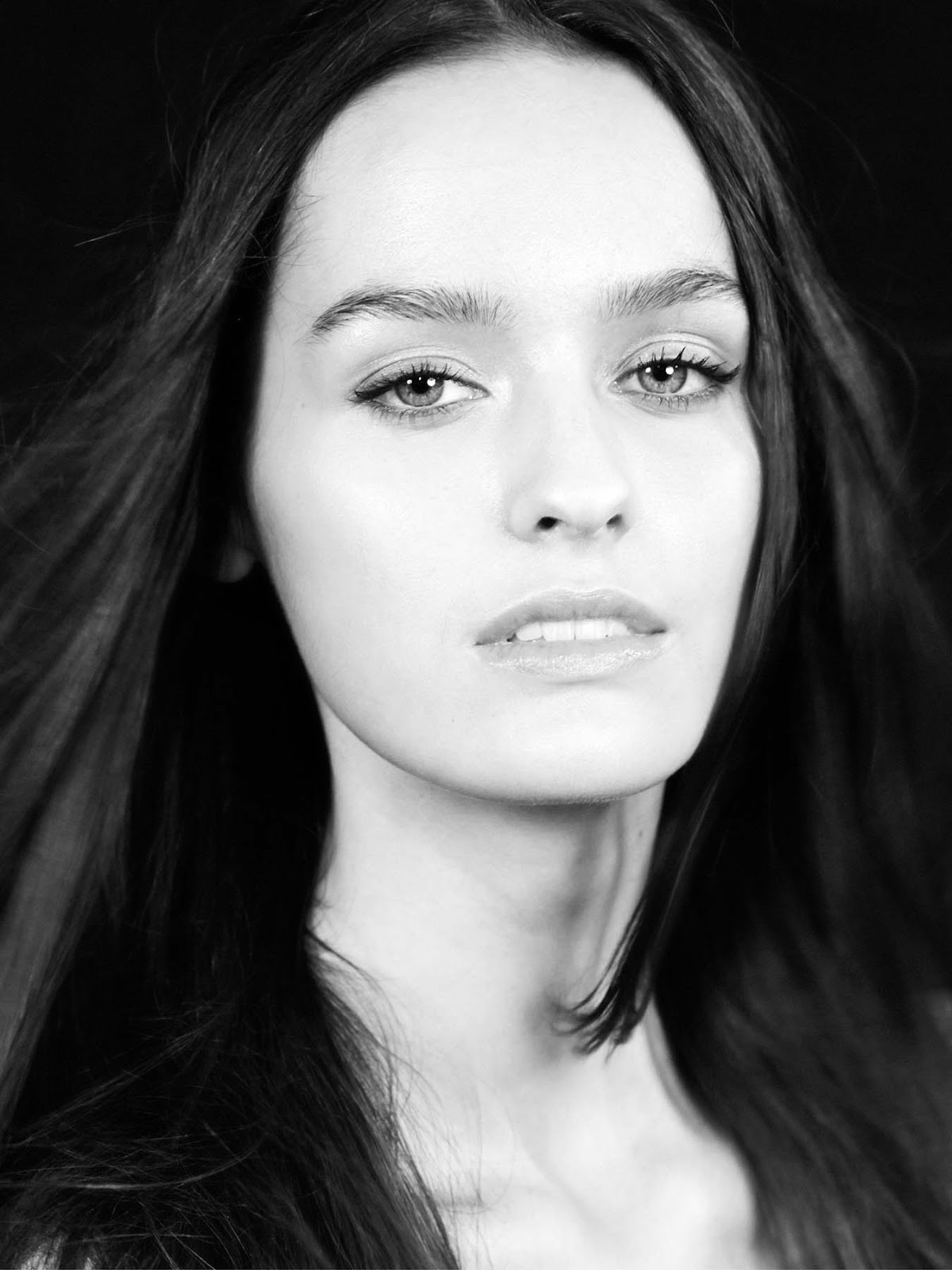 GNTM Cycle 10 4th Episode : Sedcard Photo Shoot - MforModels