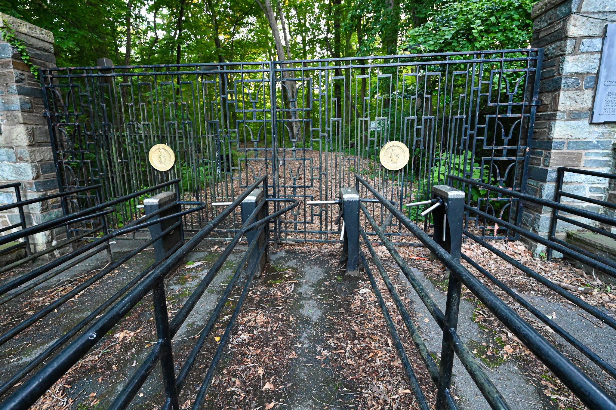 DCmud - The Urban Real Estate Digest of Washington DC: Shakespeare and ...