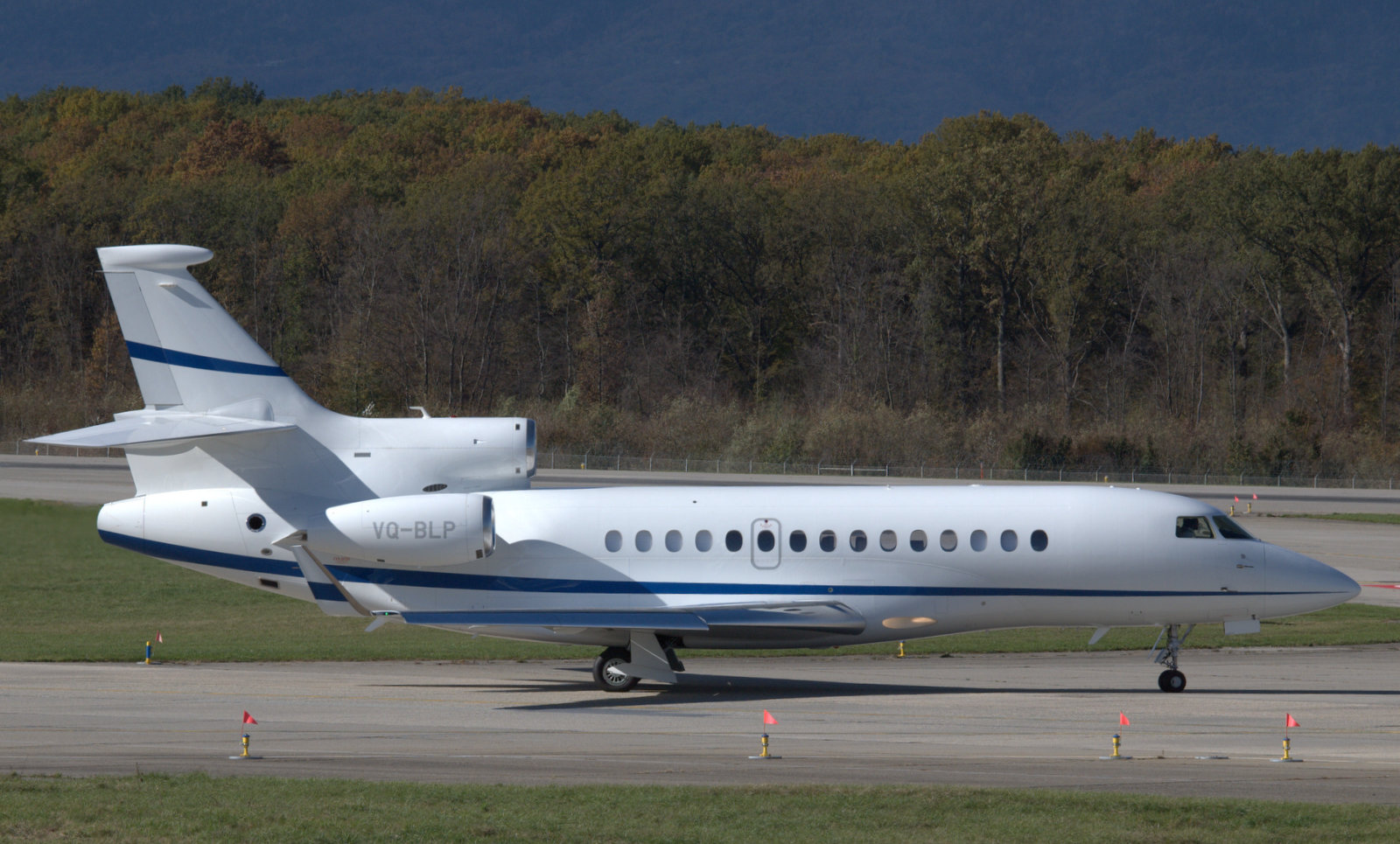 FLUGZEUGE Privatjets etc: VQ-BLP Dassault Falcon7X FA7X