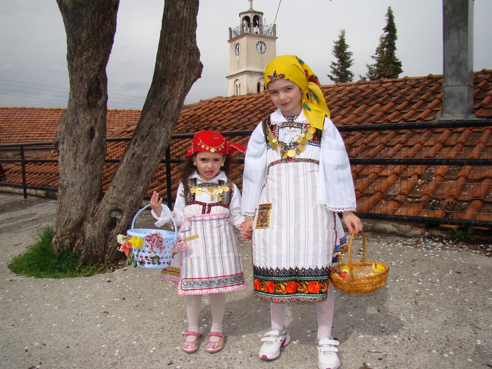 ΤΑ ΝΕΑ ΤΗΣ ΡΟΔΙΑΝΗΣ: ΟΙ ΛΑΖΑΡΙΝΕΣ ΤΗΣ ΡΟΔΙΑΝΗΣ