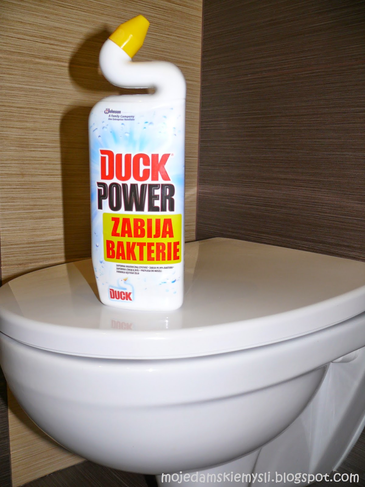 Moje damskie myśli: Testuję: Duck Power - płyn do WC