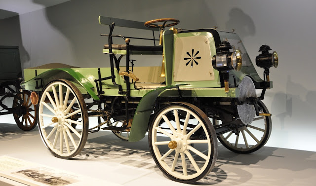 Oturgaçlı Götürgeçler: Mercedes Benz 2