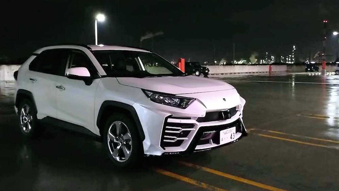 You Can Now Make Your 2020 Toyota RAV4 Look Like a Lamborghini Urus ...