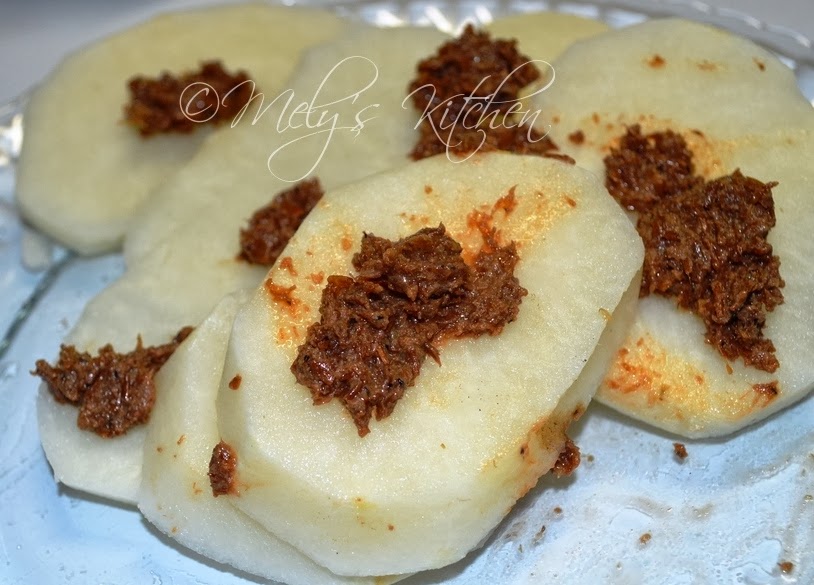 Mely's kitchen: Singkamas na may Bagoong