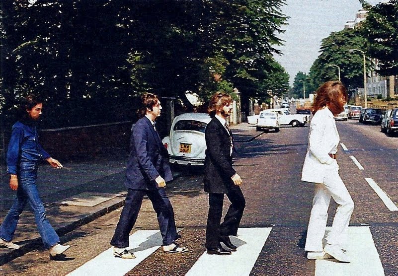 That Hippie Penny Lane: CLASICA FOTO DE THE BEATLES EN ABBEY ROAD ...