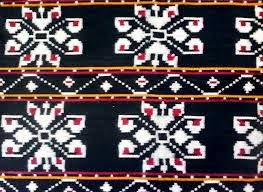 Tenun Ikat NTT Motif Rote - Kain Tenun Ikat NTT