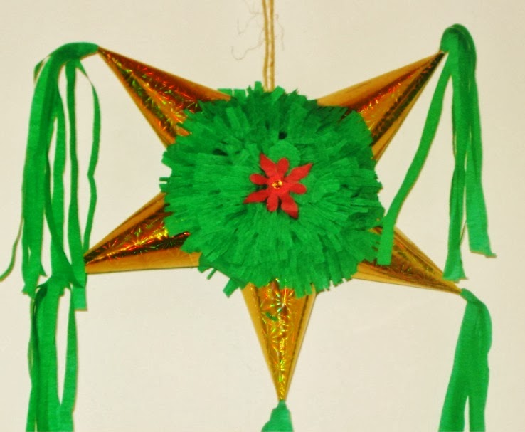 Piñatas: Christmas Pinatas. pinatas de navidad