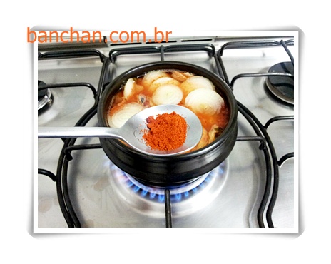 Vamos fazer kimchi-tigue e galchi-gui?