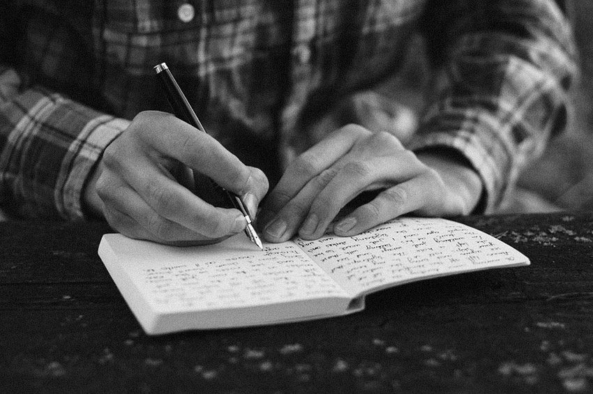 Jorge Gamero: Lletraferit, Letraherido y Literaturadicto.