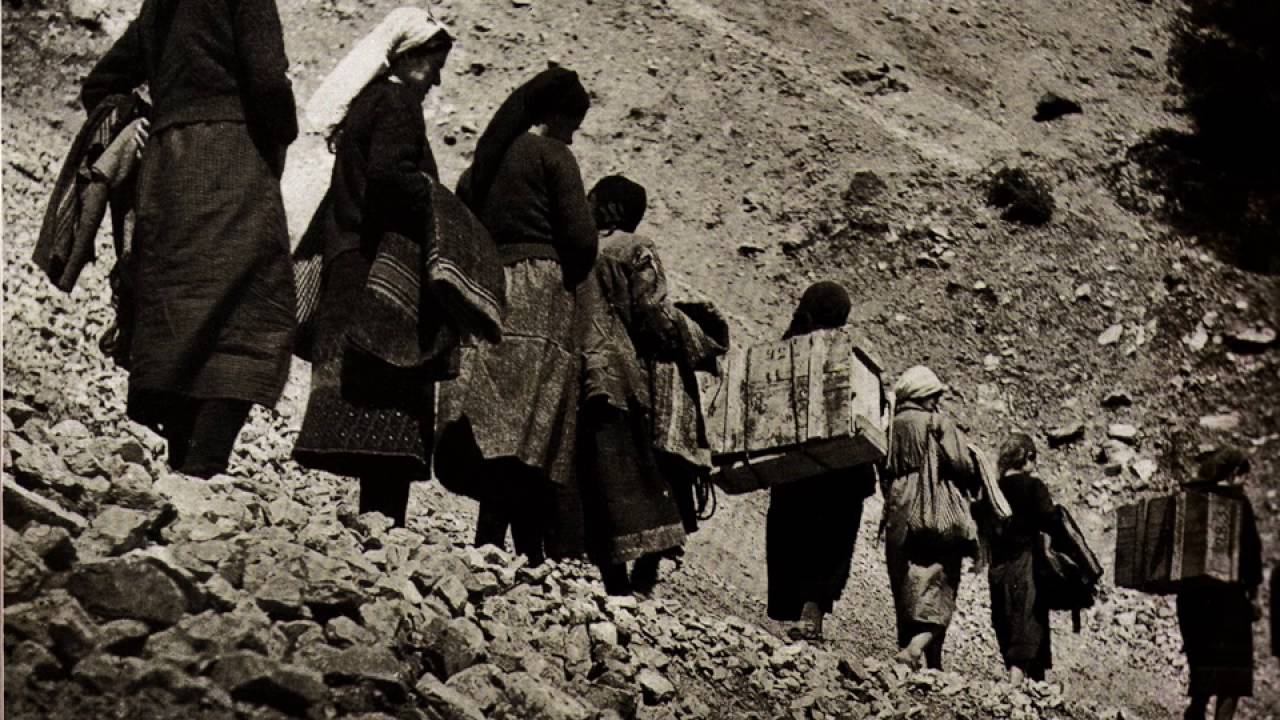 ΕΝΝΕΑ ΕΤΗ ΦΩΤΟΣ: ΜΟΙΡΟΛΟΙ ΗΠΕΙΡΩΤΙΚΟ - 28η ΟΚΤΩΒΡΙΟΥ 1940 - ΤΙΜΗΣ ΕΝΕΚΕΝ