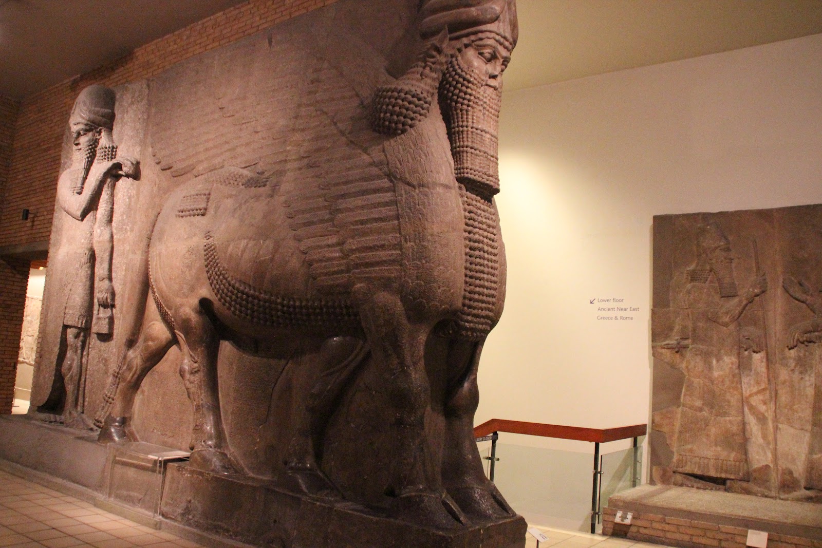 The Mr. Hunter Wall: Colossal Winged Bulls From the Palace of Sargon II