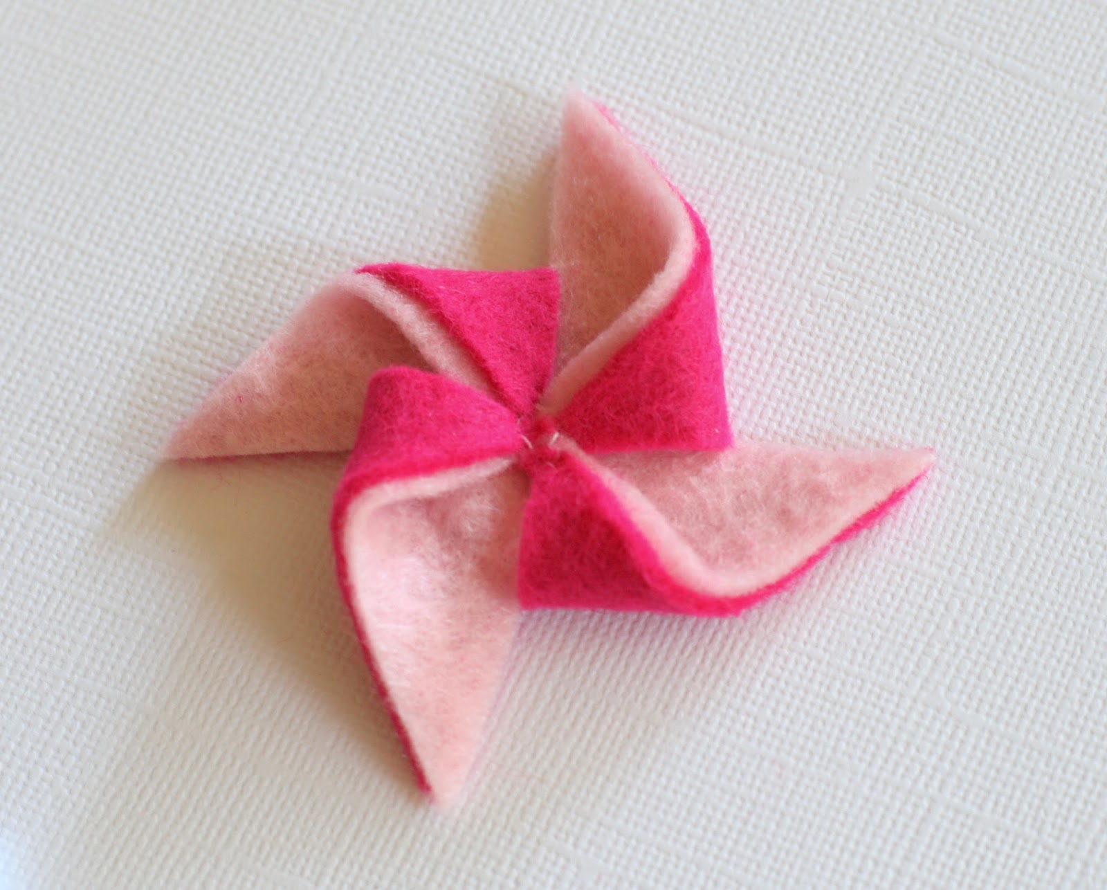 Bunches and Bits: Felt Pinwheel Hair Clips