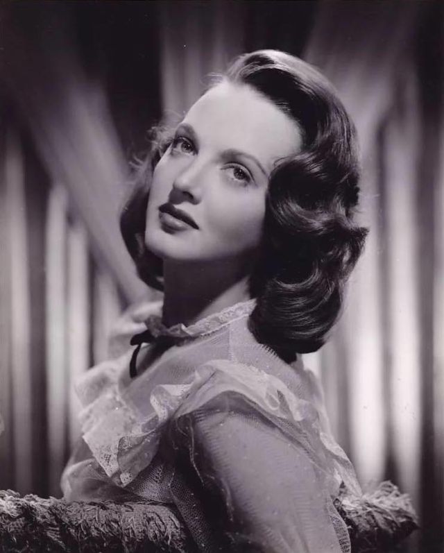 30 Gorgeous Photos of Lucille Bremer in the 1930s and ’40s ~ Vintage ...